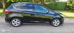 Black Ford C-Max 2012 in Kedainiai, with an engine capacity of 1.00 L and mileage of 174 thousand km for 3999 €, photo 8 on AUTOMOTO.COM.LV