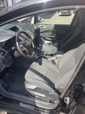 Melns Ford C-Max 2012 Šauļi, ar dzinēja tilpumu 1.56 L un nobraukumu 288 tūkst. km par 2650 €, foto 7 vietnē AUTOMOTO.COM.LV