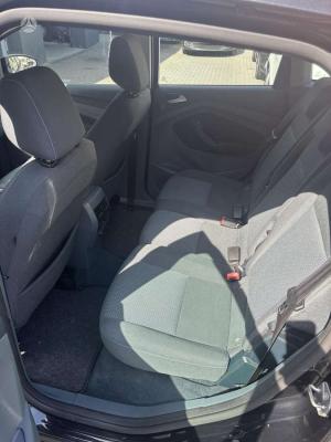Melns Ford C-Max 2012 Šauļi, ar dzinēja tilpumu 1.56 L un nobraukumu 288 tūkst. km par 2650 €, foto 8 vietnē AUTOMOTO.COM.LV