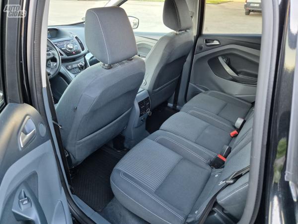 Black Ford C-Max 2012 in Mazeikiai, with an engine capacity of 1.60 L and mileage of 251 thousand km for 4450 €, photo 8 on AUTOMOTO.COM.LV