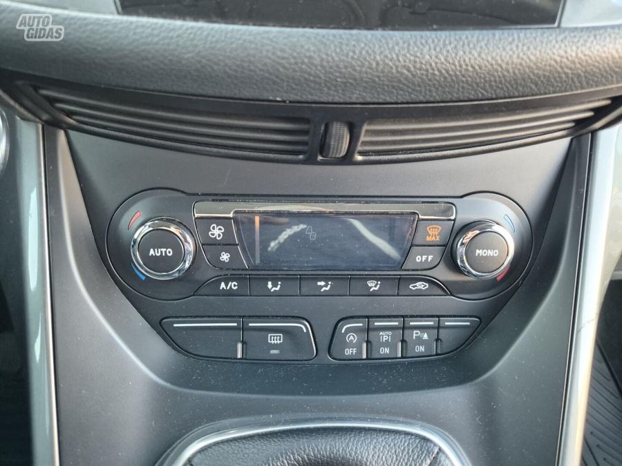 Black Ford C-Max 2012 in Mazeikiai, with an engine capacity of 1.60 L and mileage of 251 thousand km for 4450 €, photo 18 on AUTOMOTO.COM.LV