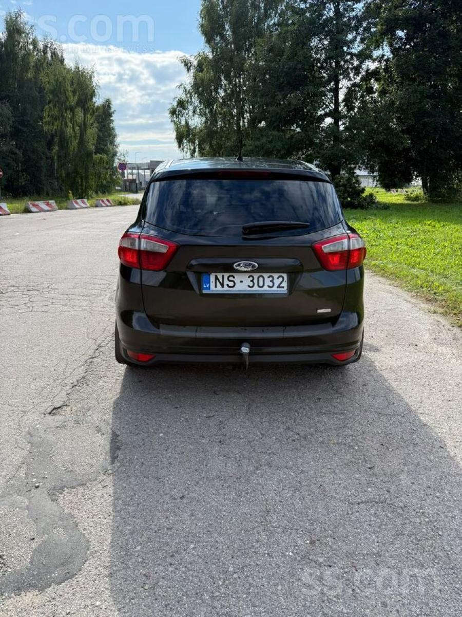 Melns Ford C-Max 2012 Rīga, ar dzinēja tilpumu 1.60 L un nobraukumu 275 tūkst. km par 3100 €, foto 6 vietnē AUTOMOTO.COM.LV
