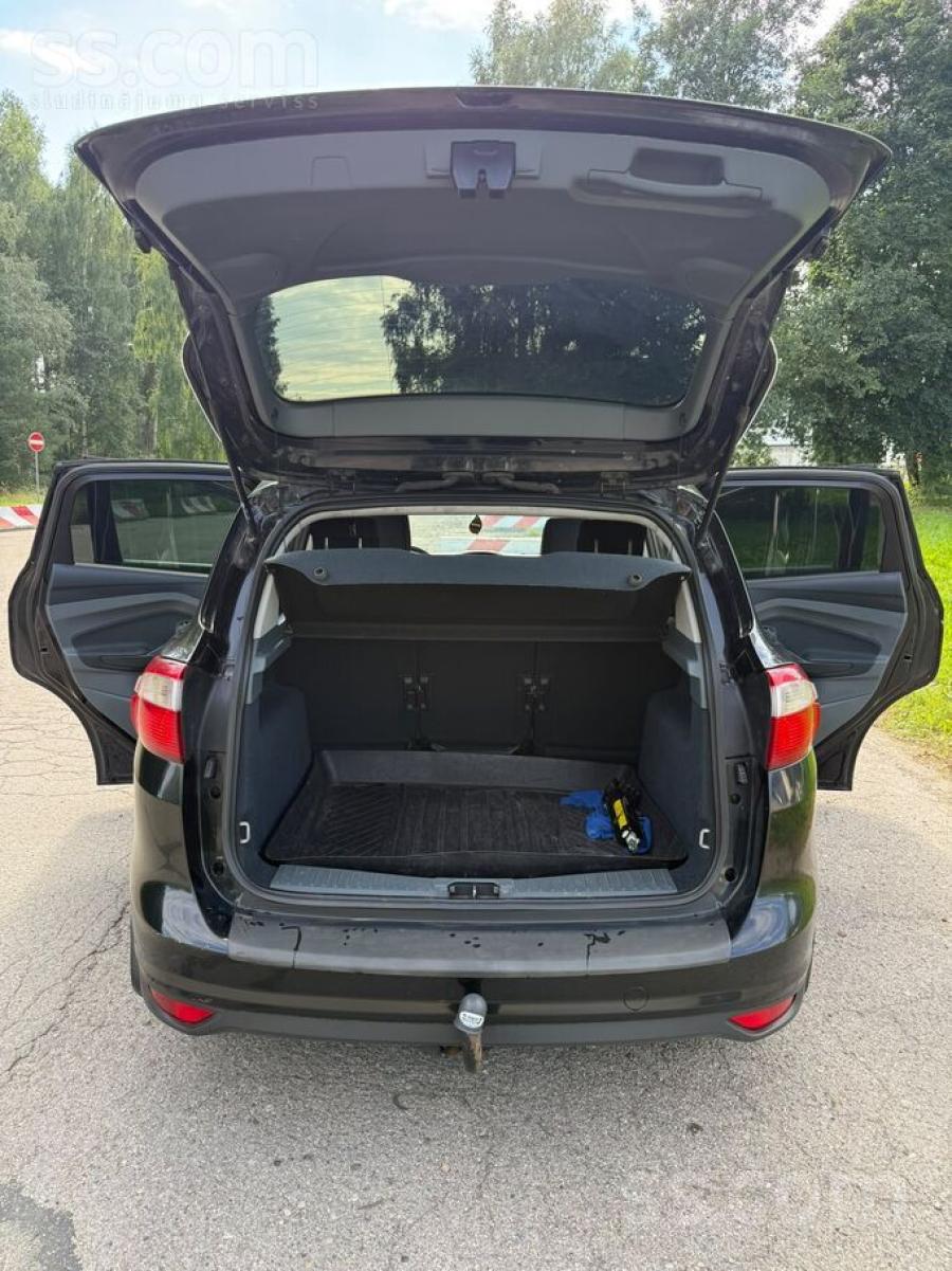 Melns Ford C-Max 2012 Rīga, ar dzinēja tilpumu 1.60 L un nobraukumu 275 tūkst. km par 3100 €, foto 12 vietnē AUTOMOTO.COM.LV