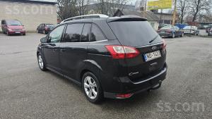 Black Ford C-Max 2013 in Limbazi, with an engine capacity of 1.00 L and mileage of 140 thousand km for 4650 €, photo 7 on AUTOMOTO.COM.LV
