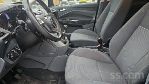 Black Ford C-Max 2013 in Limbazi, with an engine capacity of 1.00 L and mileage of 140 thousand km for 4650 €, photo 9 on AUTOMOTO.COM.LV