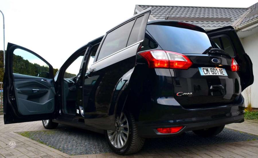 Black Ford C-Max 2013 in Kaunas, with an engine capacity of 1.60 L and mileage of 179 thousand km for 4950 €, photo 10 on AUTOMOTO.COM.LV