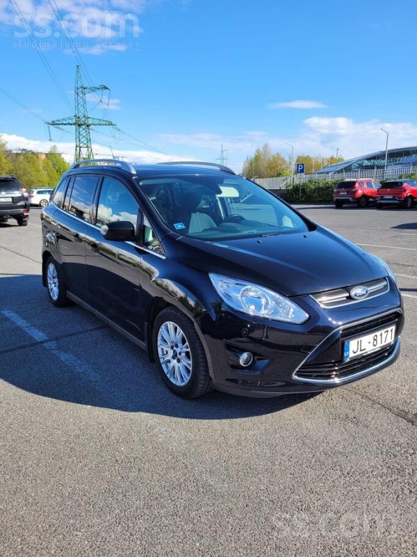 Melns Ford C-Max 2013 Rīga, ar dzinēja tilpumu 2.00 L un nobraukumu 209 tūkst. km par 4800 €, foto 1 vietnē AUTOMOTO.COM.LV