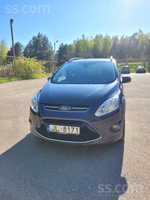 Black Ford C-Max 2013 in Riga, with an engine capacity of 2.00 L and mileage of 209 thousand km for 4800 €, photo 2 on AUTOMOTO.COM.LV