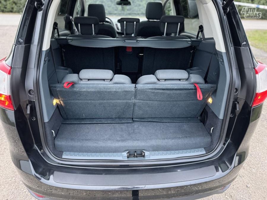 Black Ford C-Max 2013 in Kaunas, with an engine capacity of 1.00 L and mileage of 200 thousand km for 3850 €, photo 17 on AUTOMOTO.COM.LV