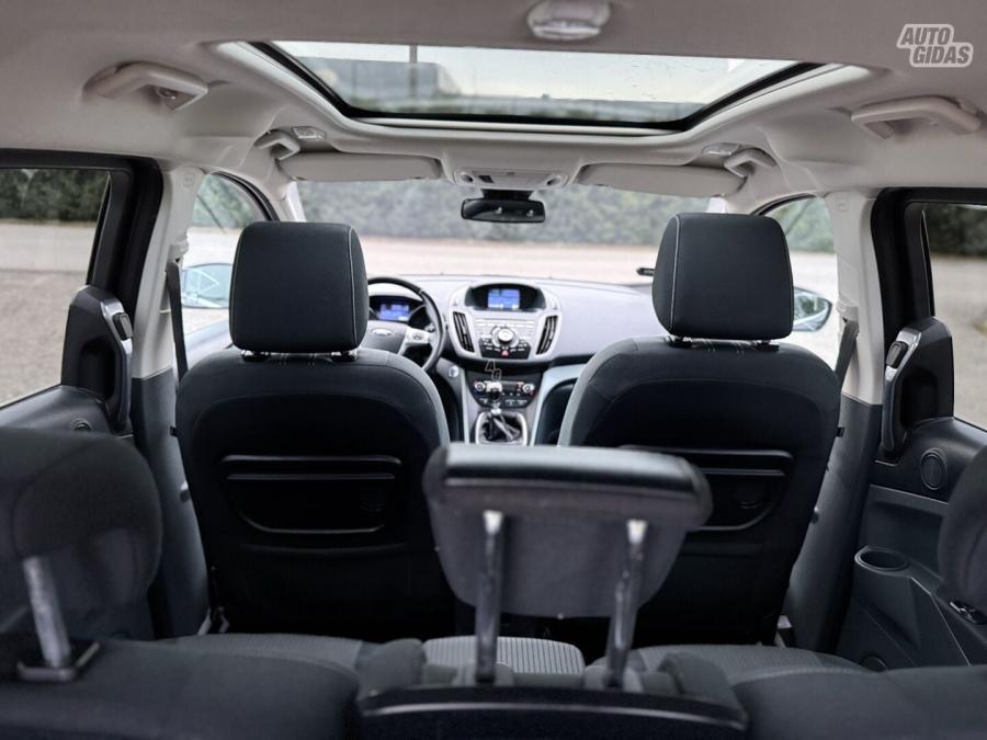 Black Ford C-Max 2013 in Kaunas, with an engine capacity of 1.00 L and mileage of 200 thousand km for 3850 €, photo 19 on AUTOMOTO.COM.LV