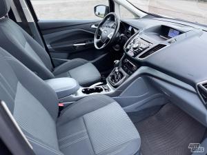 Black Ford C-Max 2013 in Kaunas, with an engine capacity of 1.00 L and mileage of 200 thousand km for 3850 €, photo 20 on AUTOMOTO.COM.LV