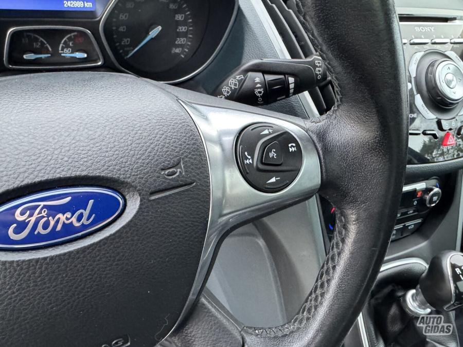 Black Ford C-Max 2013 in Kaunas, with an engine capacity of 1.00 L and mileage of 200 thousand km for 3850 €, photo 25 on AUTOMOTO.COM.LV