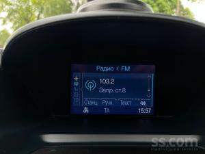 Black Ford C-Max 2013 in Riga, with an engine capacity of 1.60 L and mileage of 0 thousand km for 4799 €, photo 13 on AUTOMOTO.COM.LV