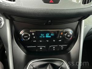 Black Ford C-Max 2013 in Riga, with an engine capacity of 1.60 L and mileage of 0 thousand km for 4799 €, photo 17 on AUTOMOTO.COM.LV