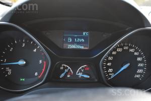 Melns Ford C-Max 2013 Kuldīga, ar dzinēja tilpumu 1.60 L un nobraukumu 0 tūkst. km par 5450 €, foto 12 vietnē AUTOMOTO.COM.LV