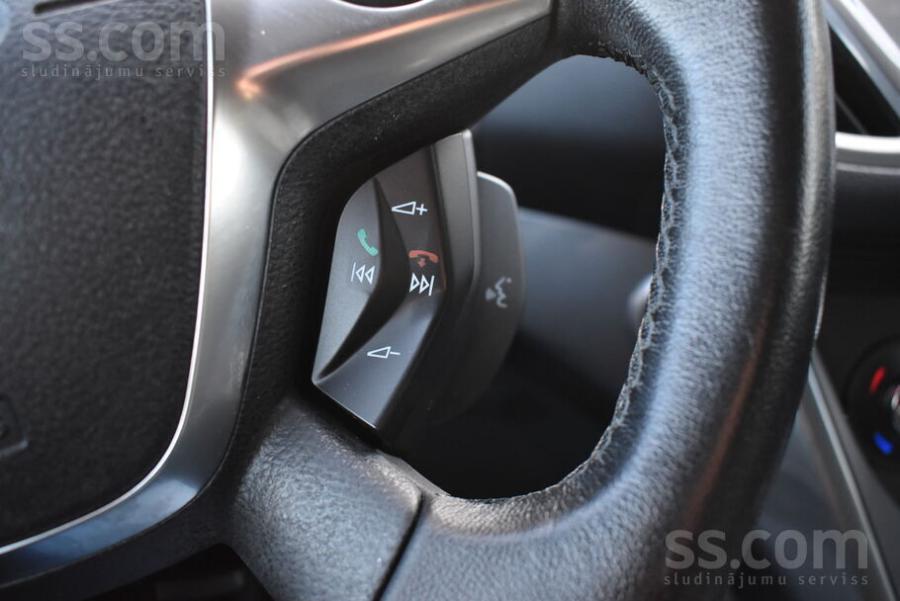 Melns Ford C-Max 2013 Kuldīga, ar dzinēja tilpumu 1.60 L un nobraukumu 0 tūkst. km par 5450 €, foto 14 vietnē AUTOMOTO.COM.LV