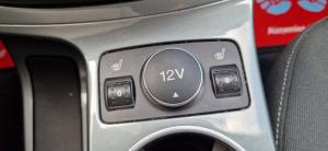 Black Ford C-Max 2013 in Riga, with an engine capacity of 1.60 L and mileage of 233 thousand km for 5550 €, photo 16 on AUTOMOTO.COM.LV