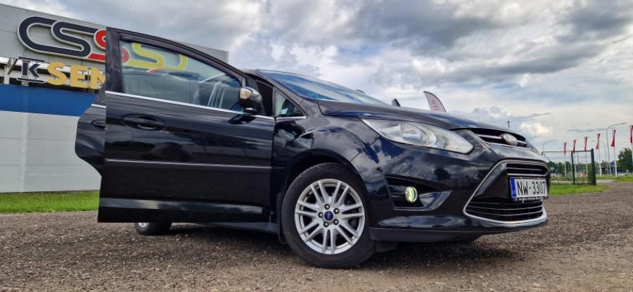 Black Ford C-Max 2013 in Riga, with an engine capacity of 1.60 L and mileage of 233 thousand km for 5550 €, photo 35 on AUTOMOTO.COM.LV