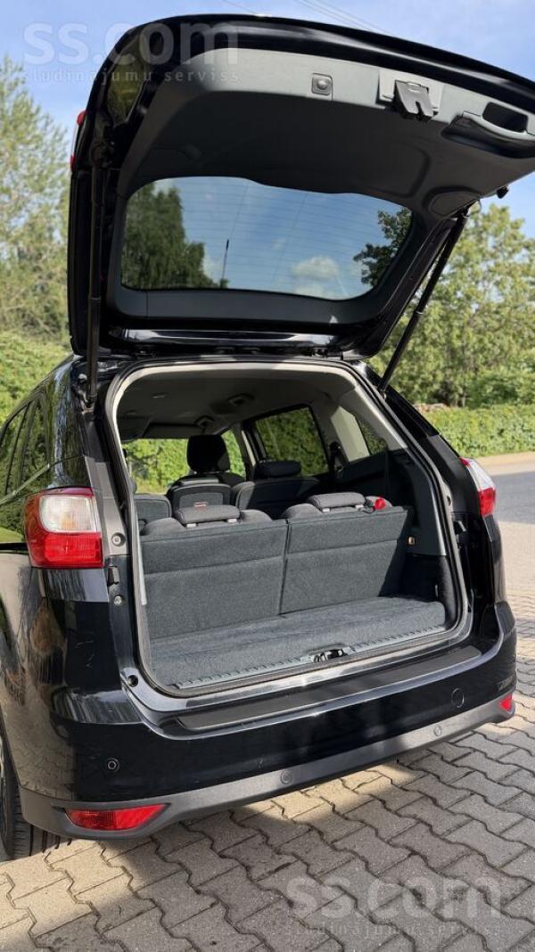 Melns Ford C-Max 2013 Valmiera, ar dzinēja tilpumu 1.60 L un nobraukumu 209 tūkst. km par 4995 €, foto 9 vietnē AUTOMOTO.COM.LV