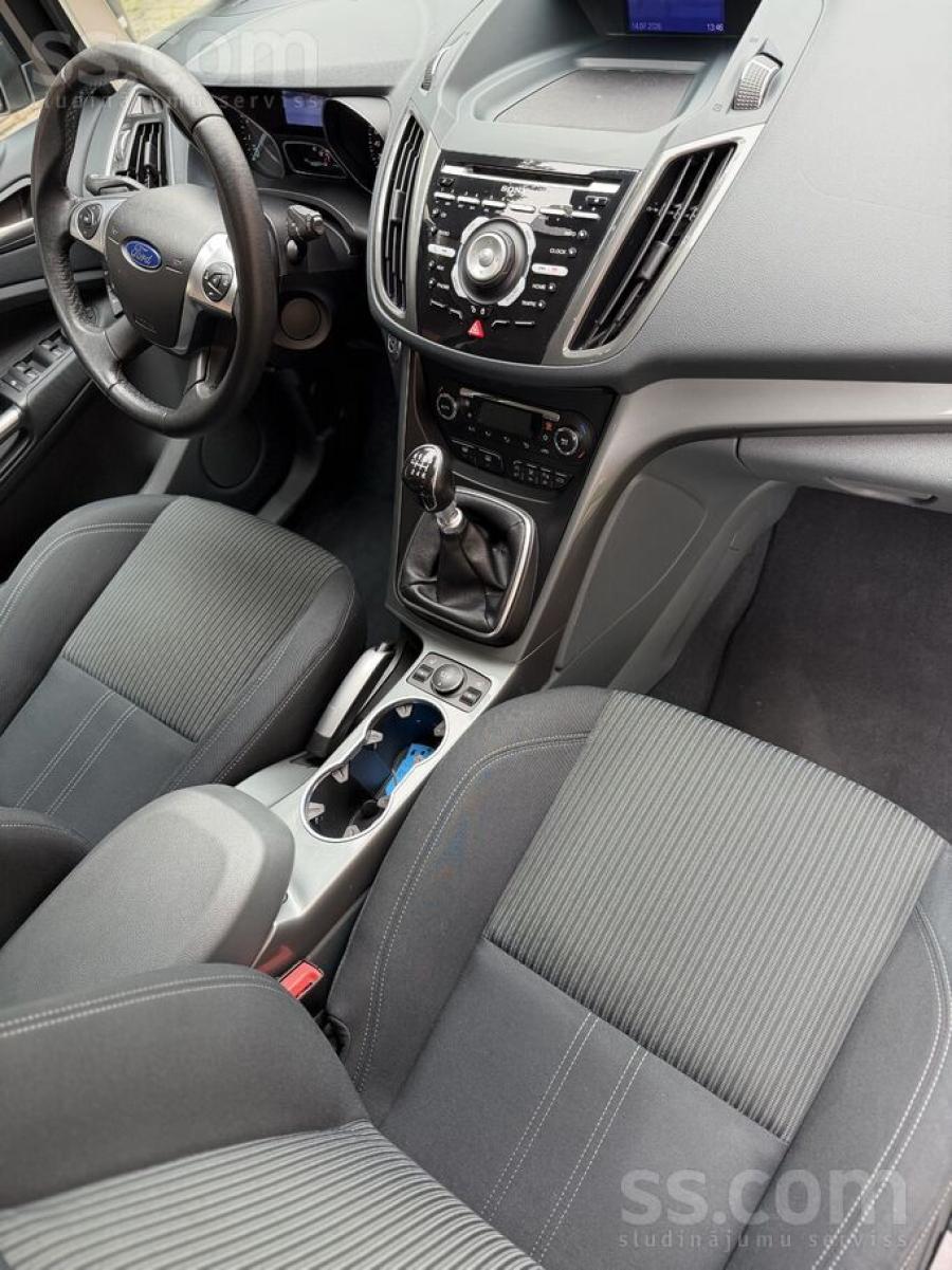 Black Ford C-Max 2013 in Valmiera, with an engine capacity of 1.60 L and mileage of 209 thousand km for 4995 €, photo 20 on AUTOMOTO.COM.LV
