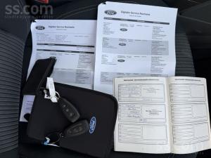 Black Ford C-Max 2013 in Valmiera, with an engine capacity of 1.60 L and mileage of 209 thousand km for 4995 €, photo 23 on AUTOMOTO.COM.LV