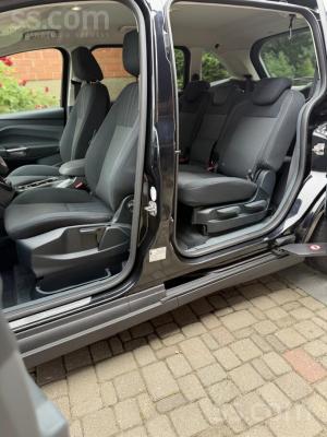 Black Ford C-Max 2013 in Valka, with an engine capacity of 1.60 L and mileage of 209 thousand km for 4995 €, photo 21 on AUTOMOTO.COM.LV