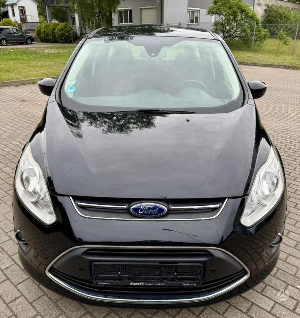 Black Ford C-Max 2013 in Kaunas, with an engine capacity of 1.00 L and mileage of 120 thousand km for 3990 €, photo 9 on AUTOMOTO.COM.LV