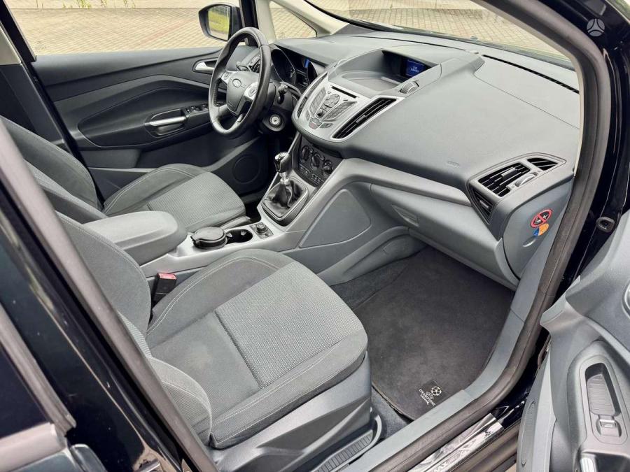 Black Ford C-Max 2013 in Kaunas, with an engine capacity of 1.00 L and mileage of 120 thousand km for 3990 €, photo 18 on AUTOMOTO.COM.LV