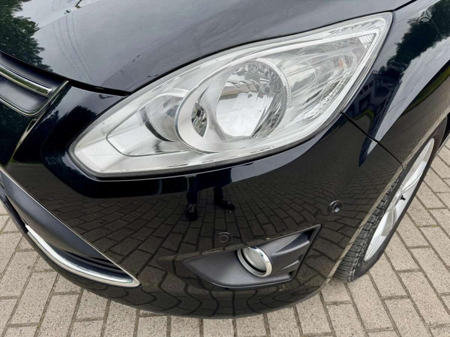 Black Ford C-Max 2013 in Kaunas, with an engine capacity of 1.00 L and mileage of 120 thousand km for 3990 €, photo 30 on AUTOMOTO.COM.LV