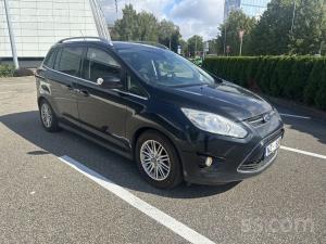 Melns Ford C-Max 2013 Rīga, ar dzinēja tilpumu 1.60 L un nobraukumu 256 tūkst. km par 3750 €, foto 3 vietnē AUTOMOTO.COM.LV