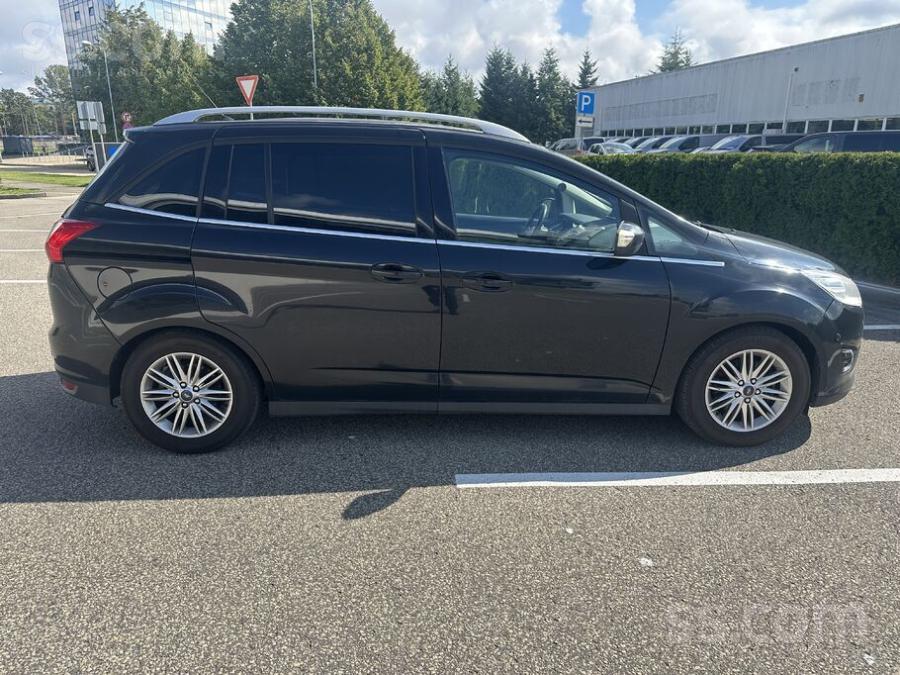 Melns Ford C-Max 2013 Rīga, ar dzinēja tilpumu 1.60 L un nobraukumu 256 tūkst. km par 3750 €, foto 4 vietnē AUTOMOTO.COM.LV