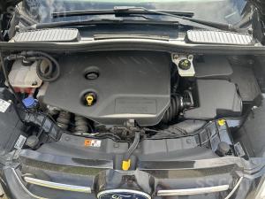 Melns Ford C-Max 2013 Rīga, ar dzinēja tilpumu 1.60 L un nobraukumu 256 tūkst. km par 3750 €, foto 12 vietnē AUTOMOTO.COM.LV