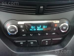 Melns Ford C-Max 2014 Valmiera, ar dzinēja tilpumu 1.00 L un nobraukumu 142 tūkst. km par 4690 €, foto 14 vietnē AUTOMOTO.COM.LV
