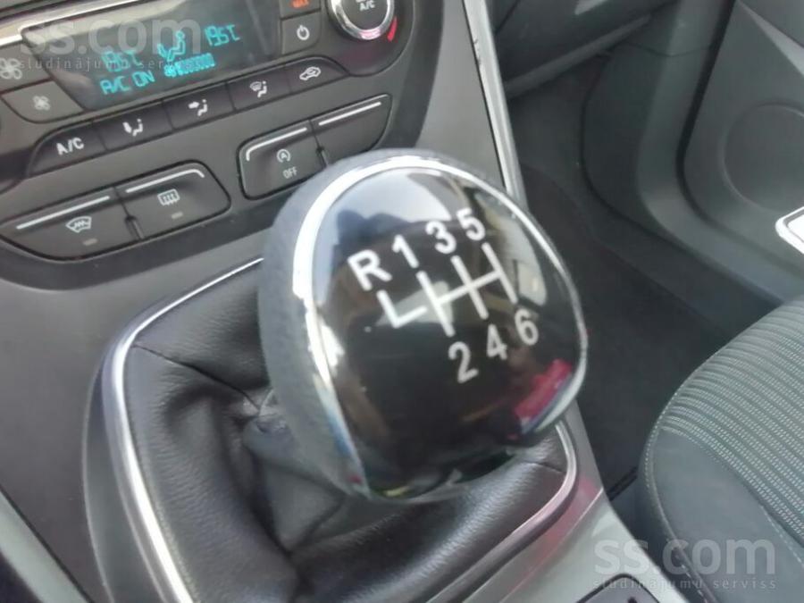 Melns Ford C-Max 2014 Valmiera, ar dzinēja tilpumu 1.00 L un nobraukumu 142 tūkst. km par 4690 €, foto 15 vietnē AUTOMOTO.COM.LV