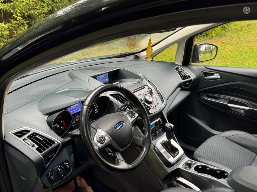 Black Ford C-Max 2014 in Utena, with an engine capacity of 2.00 L and mileage of 130 thousand km for 4650 €, photo 24 on AUTOMOTO.COM.LV