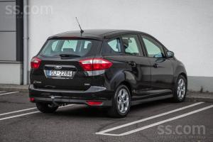 Melns Ford C-Max 2014 Rīga, ar dzinēja tilpumu 1.00 L un nobraukumu 210 tūkst. km par 3950 €, foto 5 vietnē AUTOMOTO.COM.LV