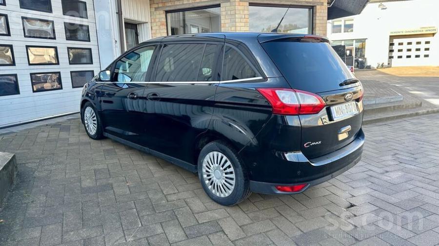 Melns Ford C-Max 2016 Tukums, ar dzinēja tilpumu 1.50 L un nobraukumu 177 tūkst. km par 6800 €, foto 5 vietnē AUTOMOTO.COM.LV