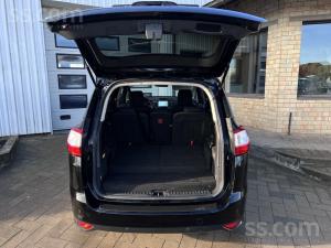 Melns Ford C-Max 2016 Tukums, ar dzinēja tilpumu 1.50 L un nobraukumu 177 tūkst. km par 6800 €, foto 11 vietnē AUTOMOTO.COM.LV