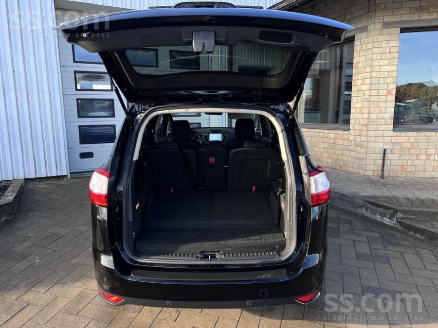 Melns Ford C-Max 2016 Tukums, ar dzinēja tilpumu 1.50 L un nobraukumu 177 tūkst. km par 6800 €, foto 11 vietnē AUTOMOTO.COM.LV