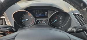 Black Ford C-Max 2016 in Taurage, with an engine capacity of 1.00 L and mileage of 145 thousand km for 4600 €, photo 16 on AUTOMOTO.COM.LV