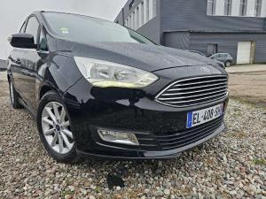 Black Ford C-Max 2017 in Taurage, with an engine capacity of 1.50 L and mileage of 260 thousand km for 5500 €, photo 8 on AUTOMOTO.COM.LV