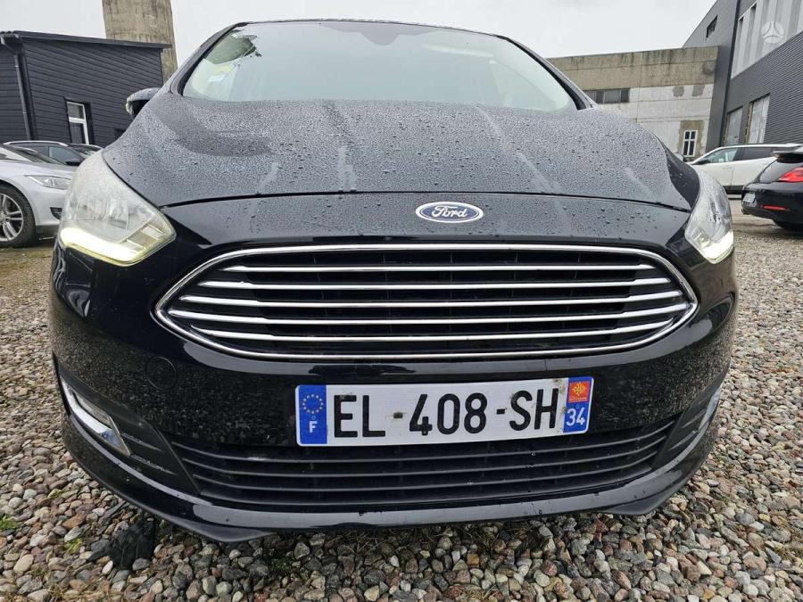 Black Ford C-Max 2017 in Taurage, with an engine capacity of 1.50 L and mileage of 260 thousand km for 5500 €, photo 9 on AUTOMOTO.COM.LV
