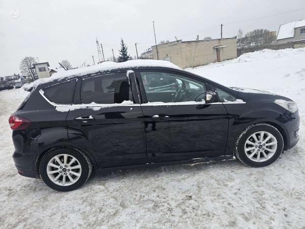 Black Ford C-Max 2017 in Taurage, with an engine capacity of 1.50 L and mileage of 265 thousand km for 5700 €, photo 6 on AUTOMOTO.COM.LV