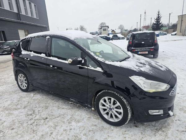 Black Ford C-Max 2017 in Taurage, with an engine capacity of 1.50 L and mileage of 265 thousand km for 5700 €, photo 7 on AUTOMOTO.COM.LV