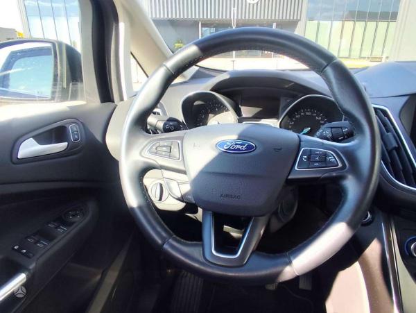 Melns Ford C-Max 2017 Šauļi, ar dzinēja tilpumu 1.50 L un nobraukumu 170 tūkst. km par 7500 €, foto 9 vietnē AUTOMOTO.COM.LV
