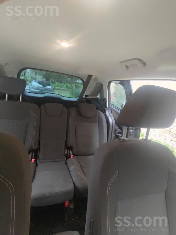 Melns Ford C-Max 2017 Rīga, ar dzinēja tilpumu 1.00 L un nobraukumu 156 tūkst. km par 5100 €, foto 5 vietnē AUTOMOTO.COM.LV