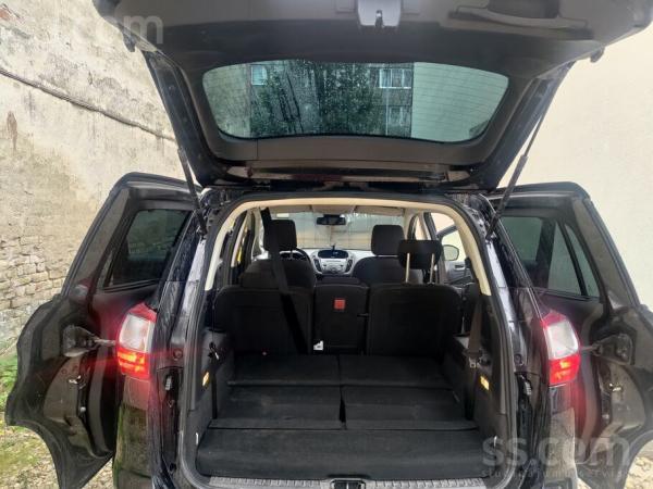 Melns Ford C-Max 2017 Rīga, ar dzinēja tilpumu 1.00 L un nobraukumu 156 tūkst. km par 5100 €, foto 8 vietnē AUTOMOTO.COM.LV