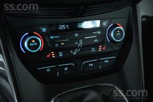 Black Ford C-Max 2018 in Riga, with an engine capacity of 1.00 L and mileage of 96 thousand km for 8990 €, photo 12 on AUTOMOTO.COM.LV