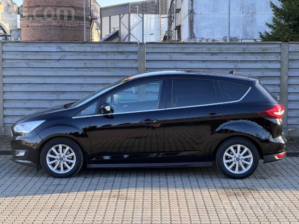 Black Ford C-Max 2018 in Jelgava, with an engine capacity of 2.00 L and mileage of 224 thousand km for 6995 €, photo 6 on AUTOMOTO.COM.LV