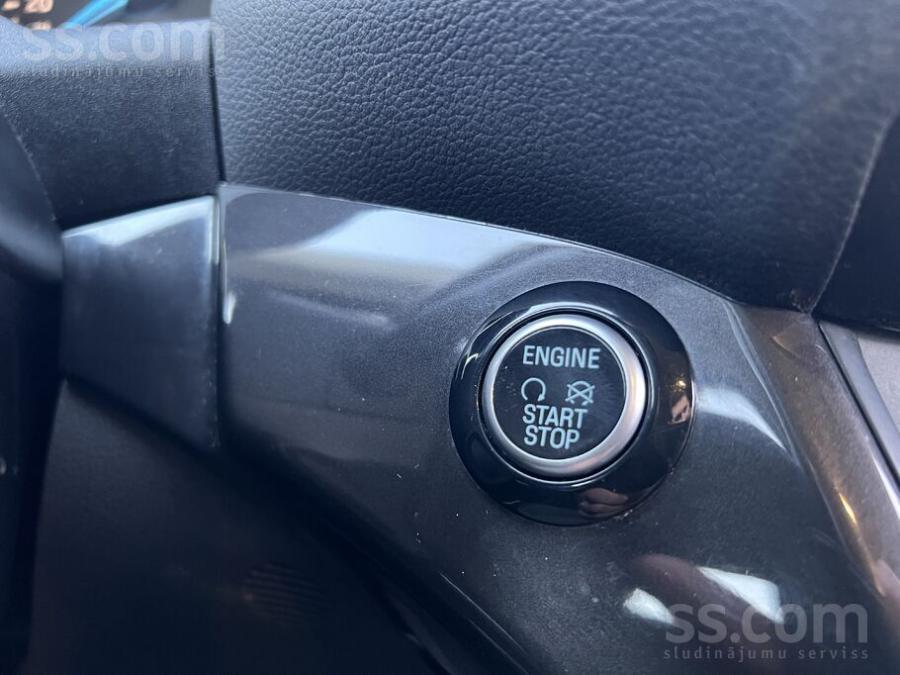 Melns Ford C-Max 2018 Jelgava, ar dzinēja tilpumu 2.00 L un nobraukumu 224 tūkst. km par 6995 €, foto 21 vietnē AUTOMOTO.COM.LV